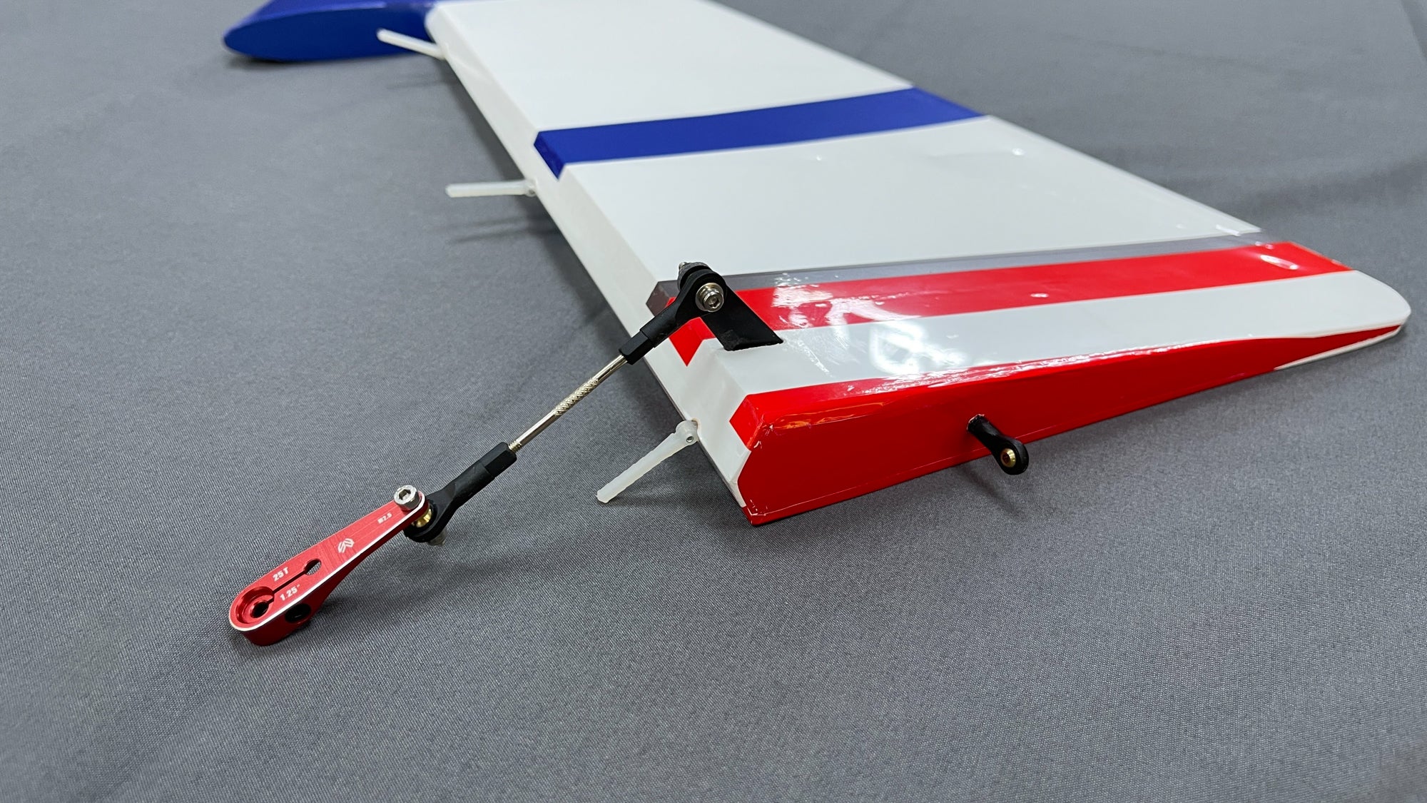 RUDDER - 67" Extra NG - SW – Extreme Flight