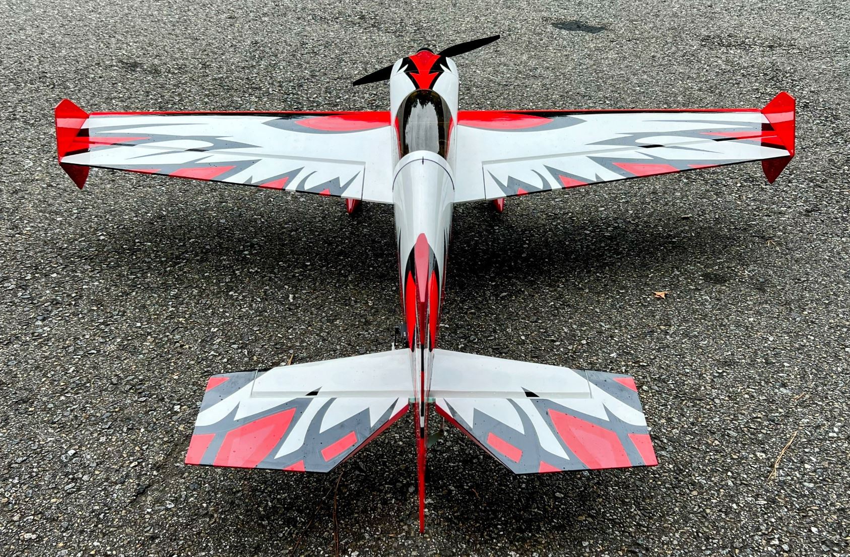 60" Edge 540T CNC Dark Red/White - Cowl – Extreme Flight