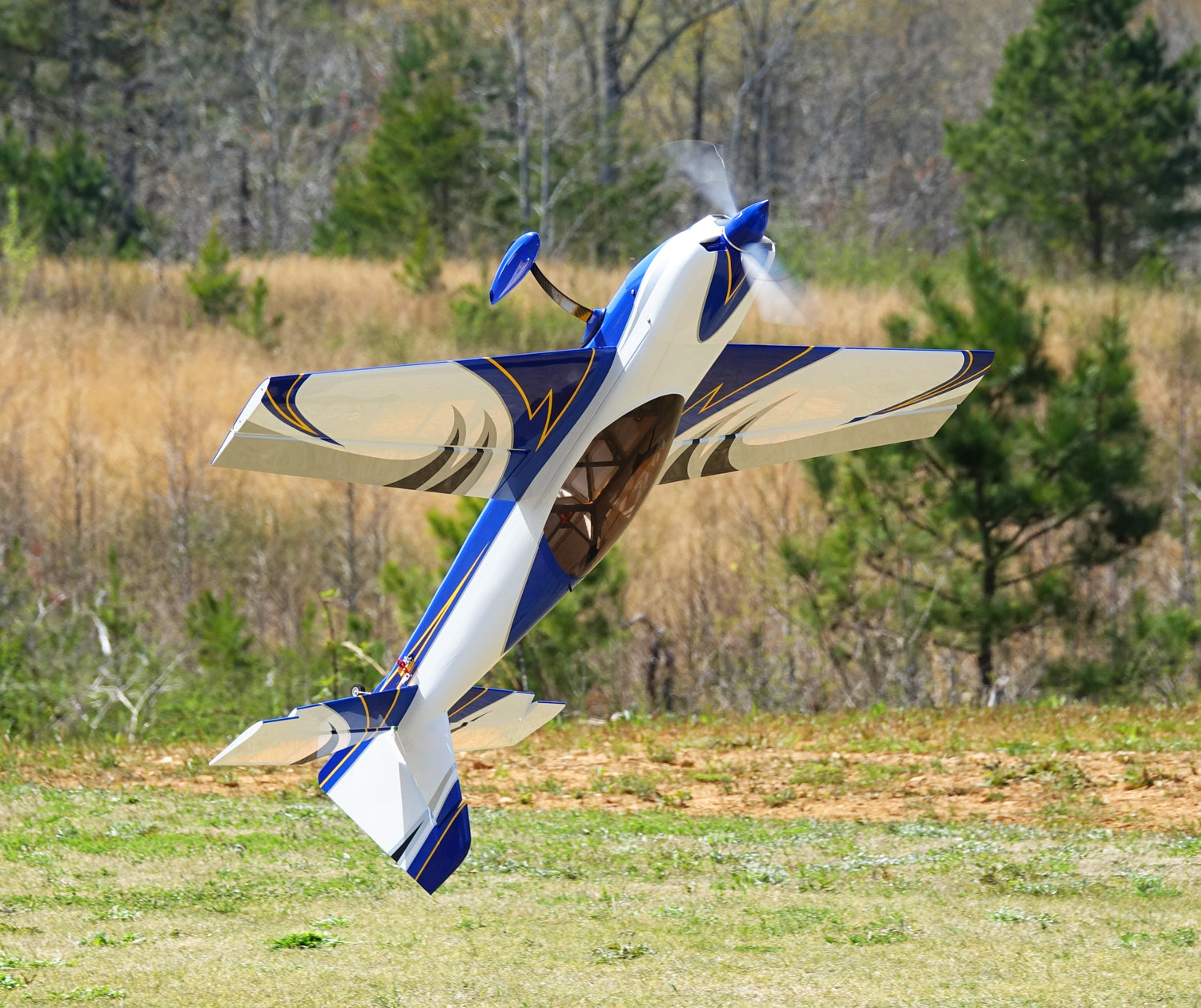 EF - 60" EXTRA NG - Blue/White/Silver scheme - ARF – Extreme Flight