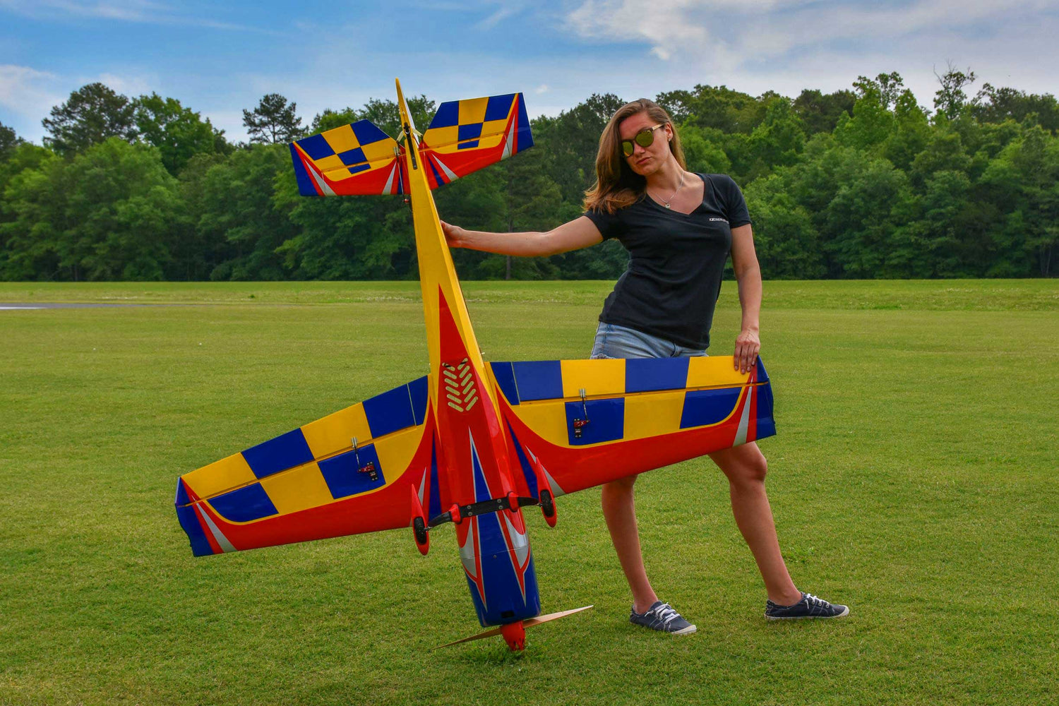 EF - 70" Extra 300 EXP V2 - Yellow/Red/Blue – Extreme Flight