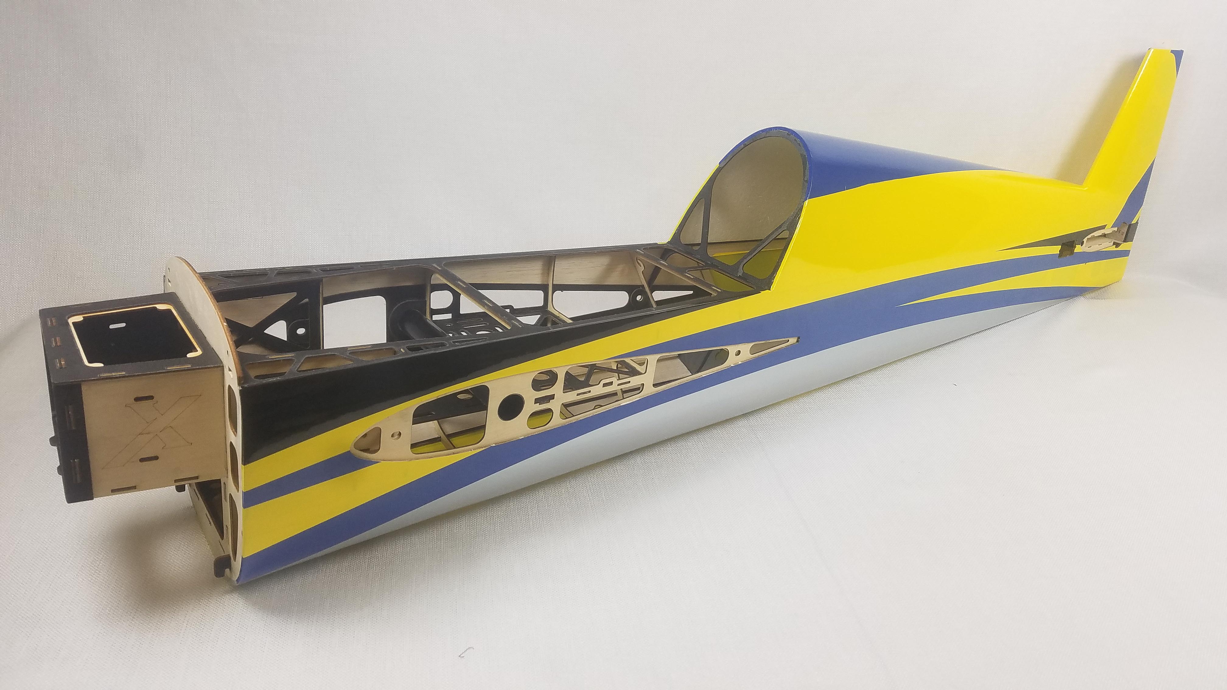 74" Slick 580 EXP Fuselage- Yellow/Blue – Extreme Flight
