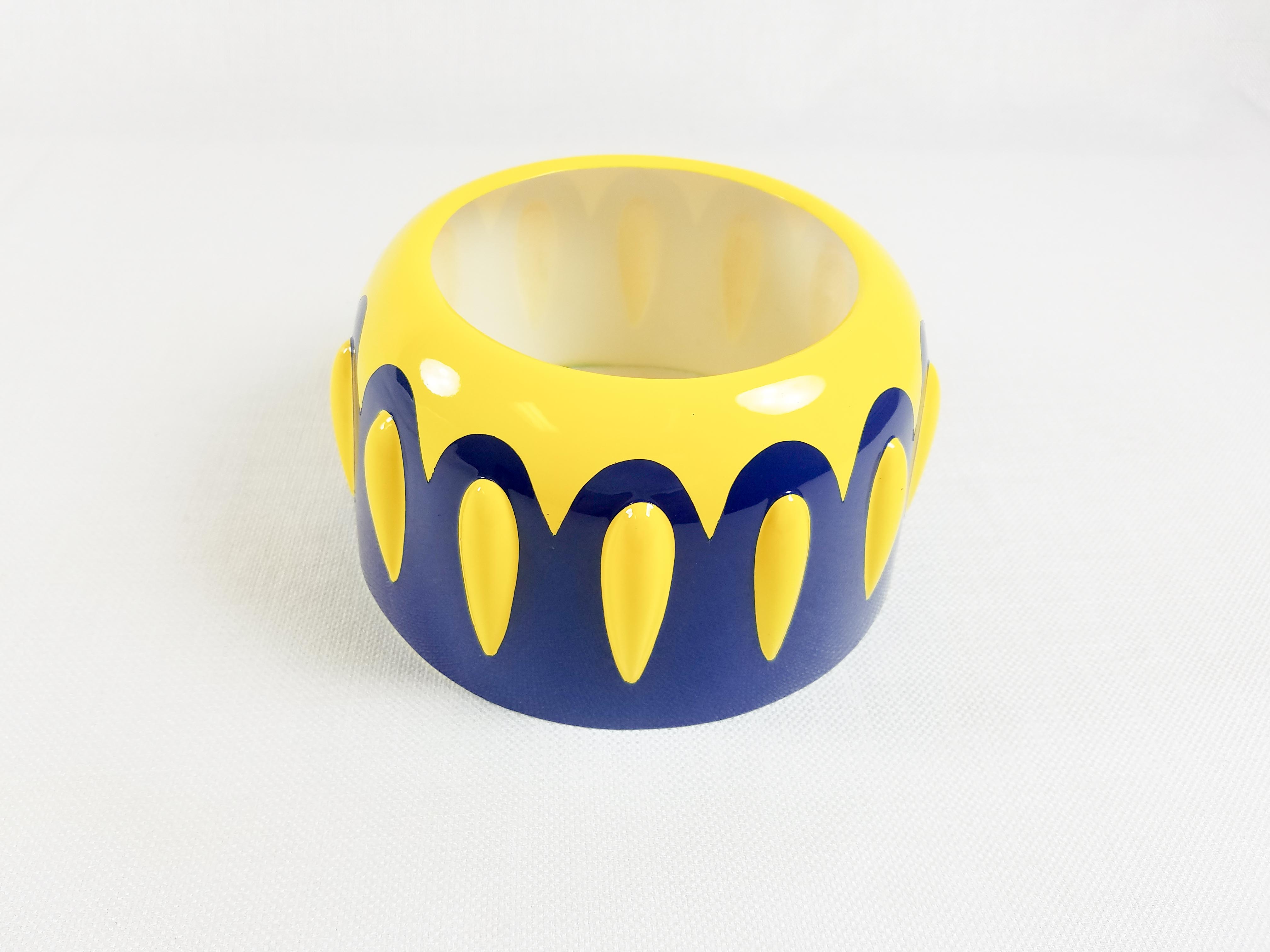 72" Muscle Coupe Cowl- Blue/Yellow Scheme – Extreme Flight